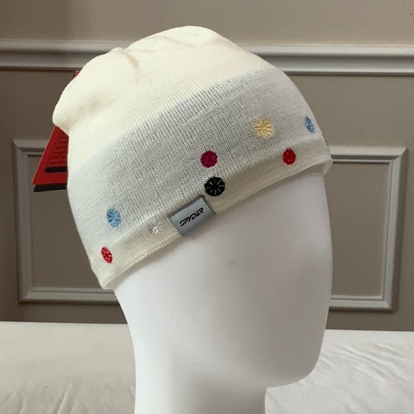 Spyder | Accessories | Spyder Slope Hat Ivory Peapea | Poshmark